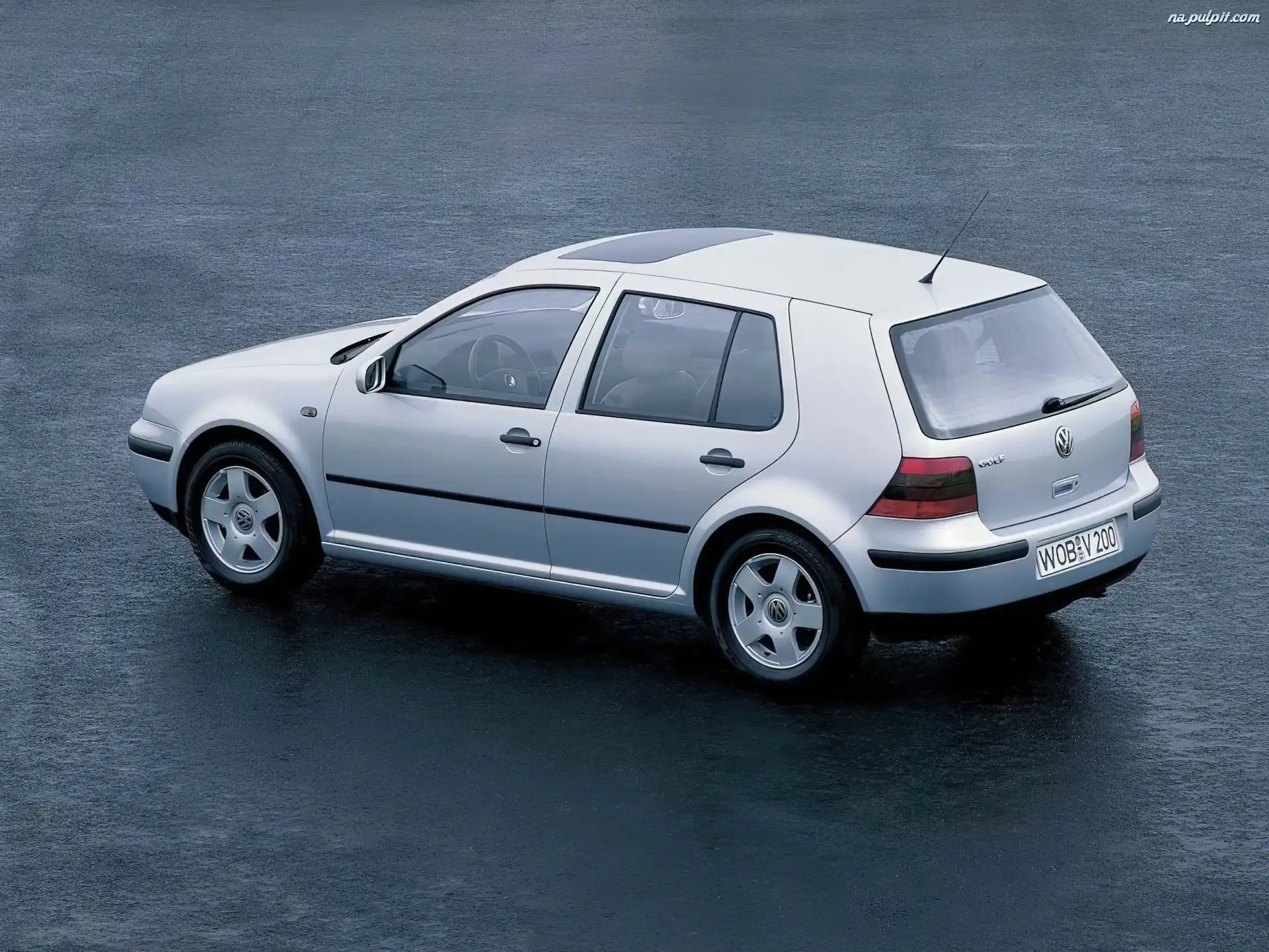 Volkswagen Golf 4, Srebrny Na Pulpit Volkswagen Golf 4, Srebrny Na Pulpit